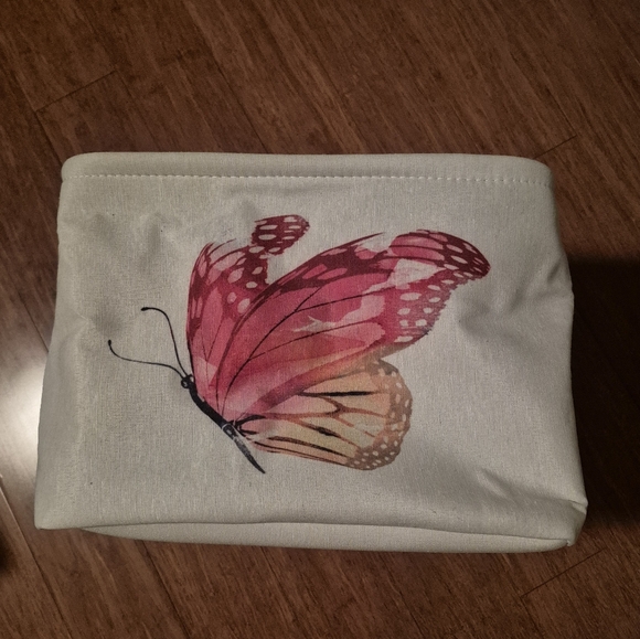 Nicole | Storage & Organization | Nwt Butterfly Print Canvas Stuff Bin ...